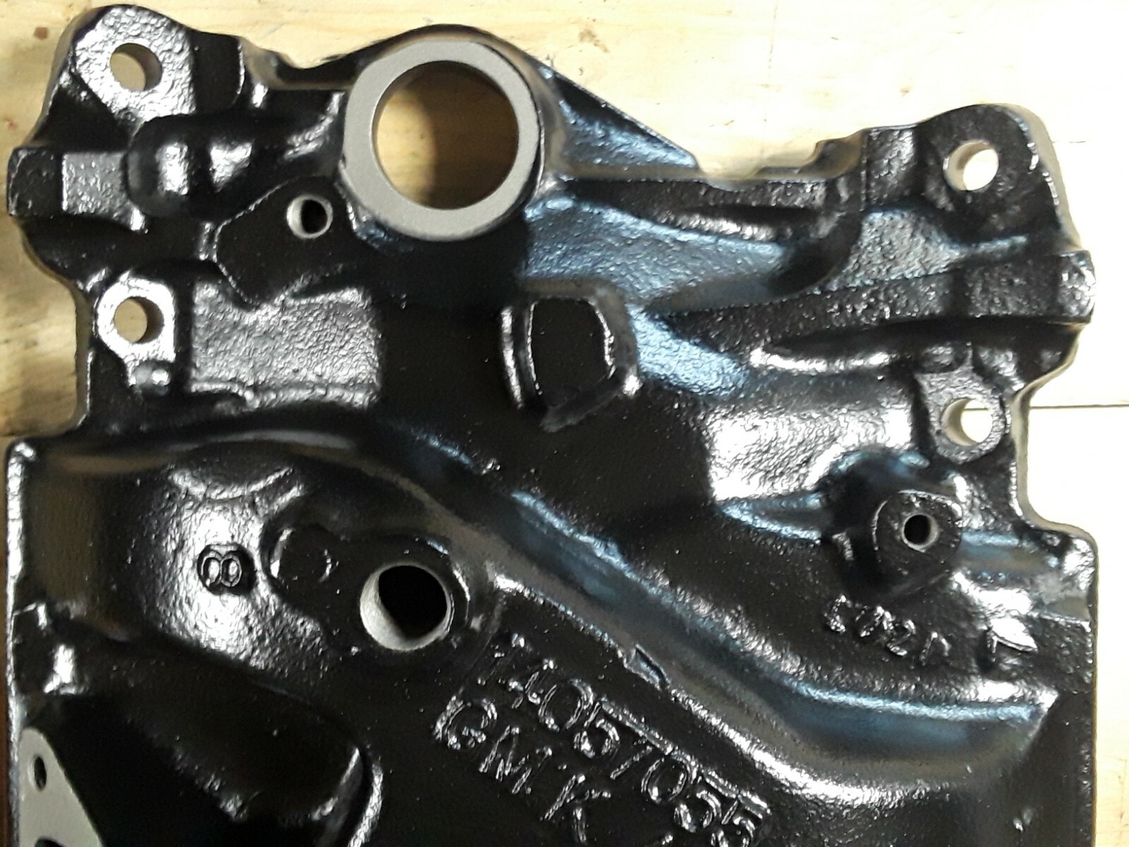 Marine OMC Mercruiser SBC 12 Bolt Intake manifold 14057055 5.0 5.7 350 ...