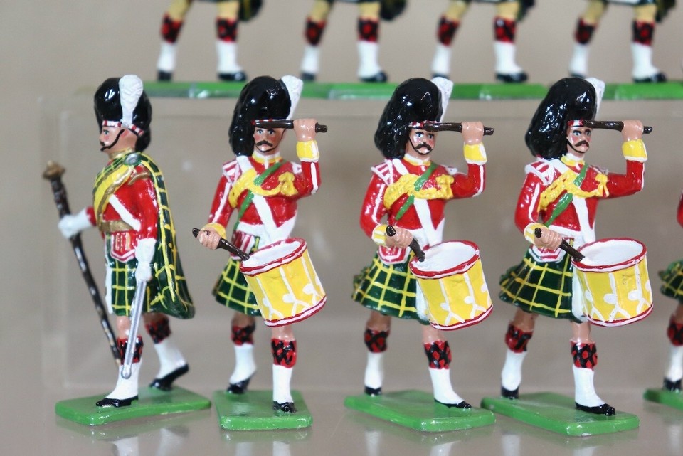 Britains GB & Die Empire Re Bemalt Gordon Highlander Marsch Rohr ...