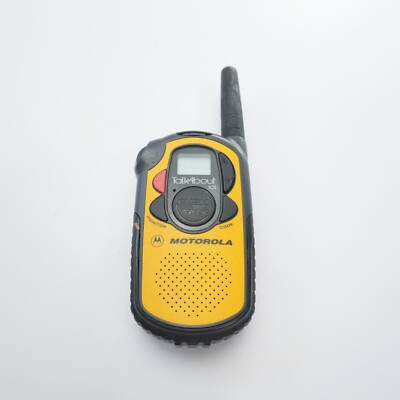 Motorola TalkAbout 101 Handheld Walkie Talkie Two Way Radio | eBay
