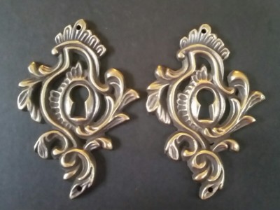 2 Antique Brass Keyhole Escutcheons Hardware Ornate Fancy Keyhole ...
