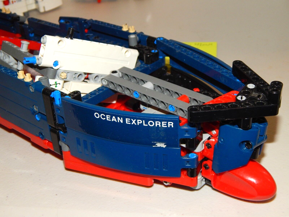 Lego Technic Incomplete Ocean Explorer Set 42064 Parts Lot Only | eBay