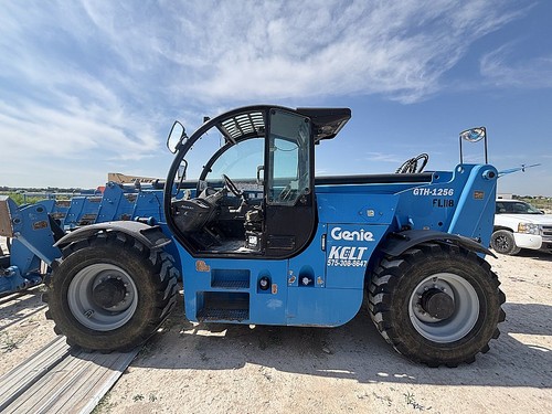 2018 GENIE GTH-1256 CAB 56' 12,000 LB Reach Forklift Telehandler | eBay