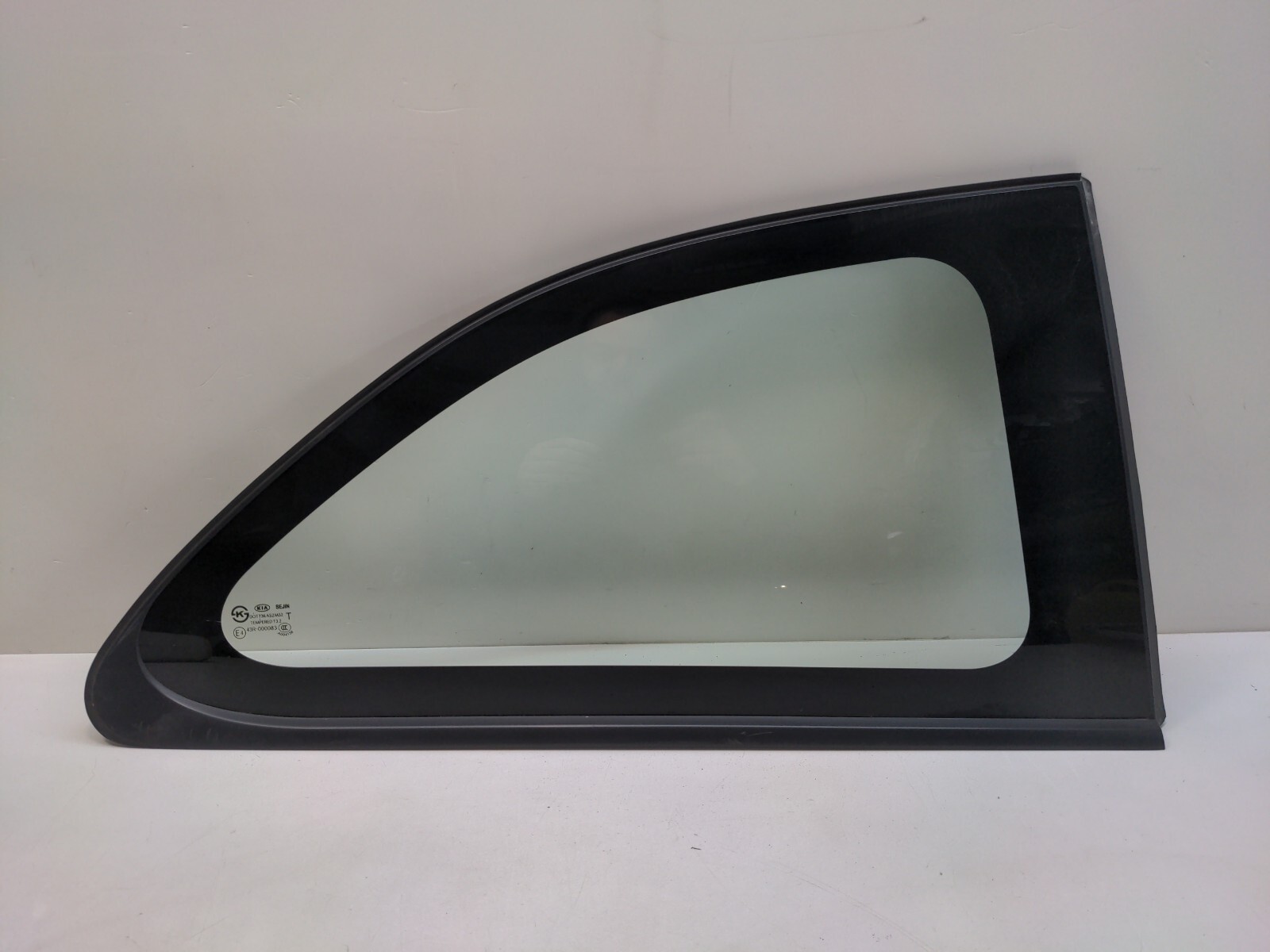 2013 Kia Rio RH Right Driver Side Back Quarter Glass 43R-000083 2012 ...