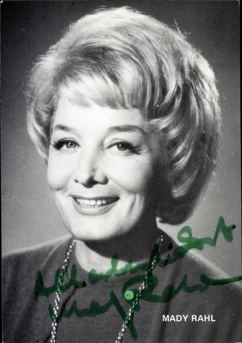 Ak Schauspielerin Mady Rahl, Portrait, Autogramm, Halskette - 3948022 ...