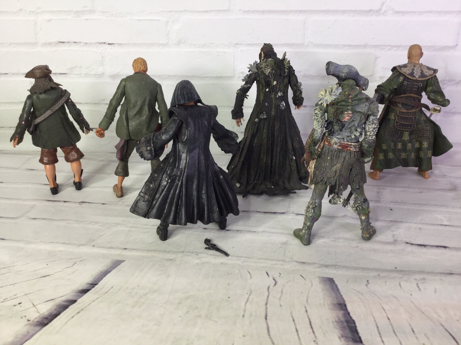 NECA Disney Pirates of The Caribbean Action Figure Lot Ragetti ...