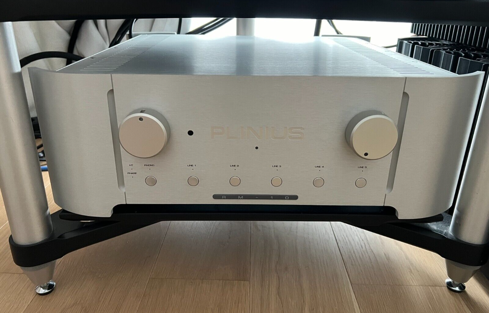 Plinius Reference M10 pre amplifier - Hi-End 5012542658422| eBay