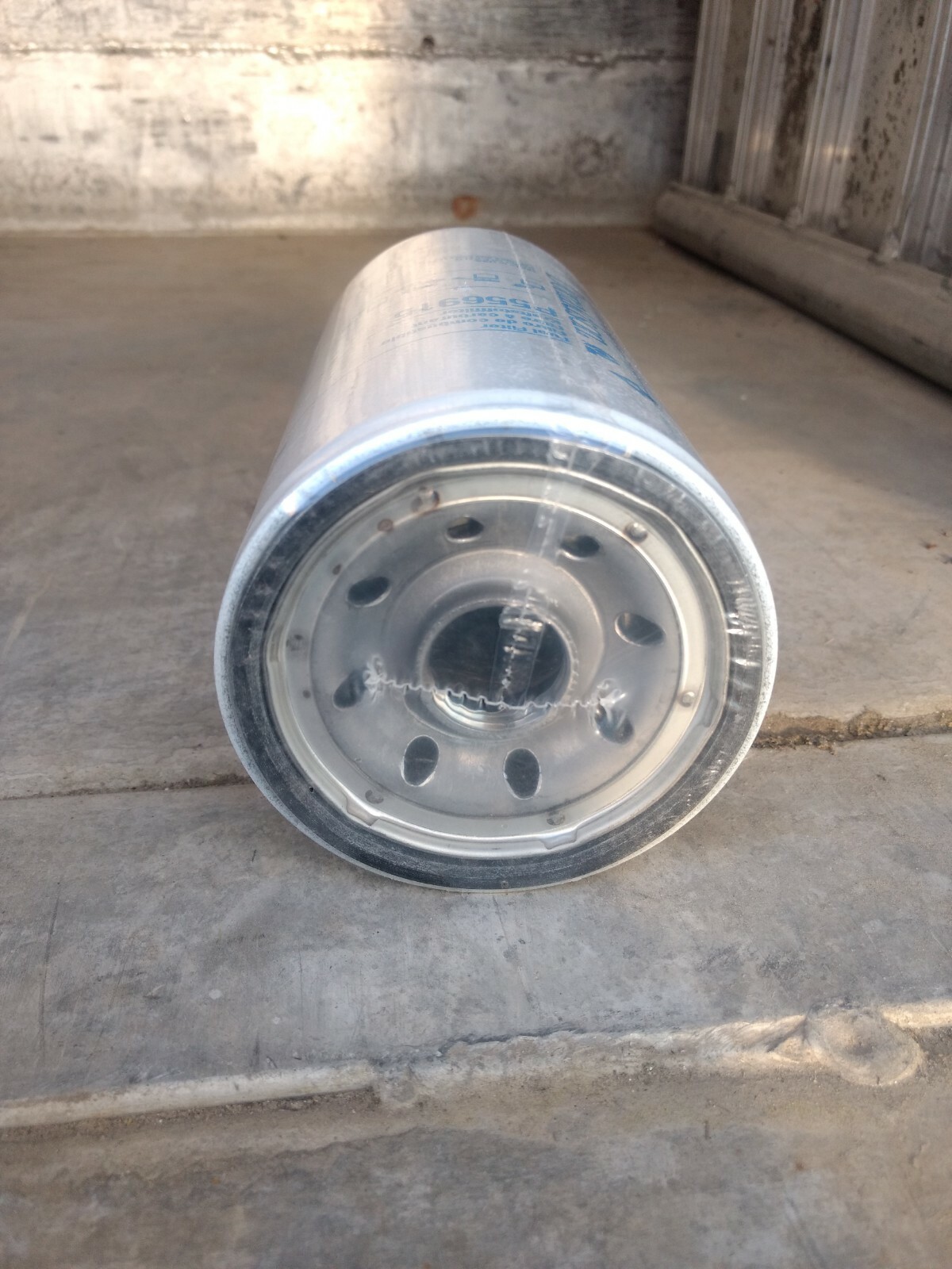 P556915 Donaldson Fuel Filter 556915 Sk07180801je for sale online | eBay