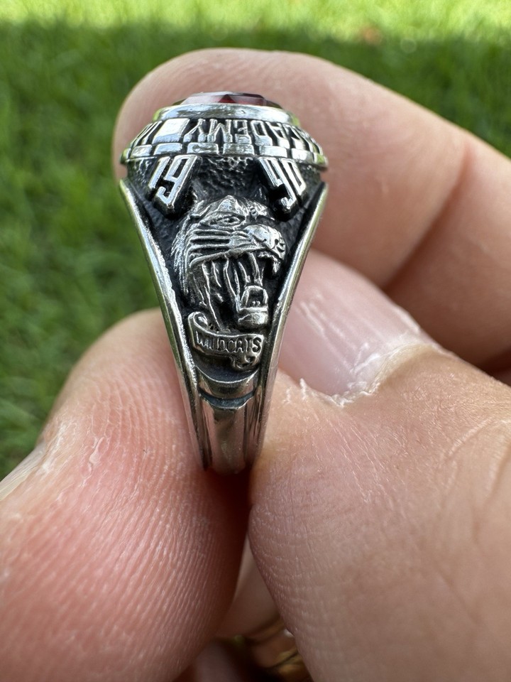 Class ring Norwich Free Academy | eBay