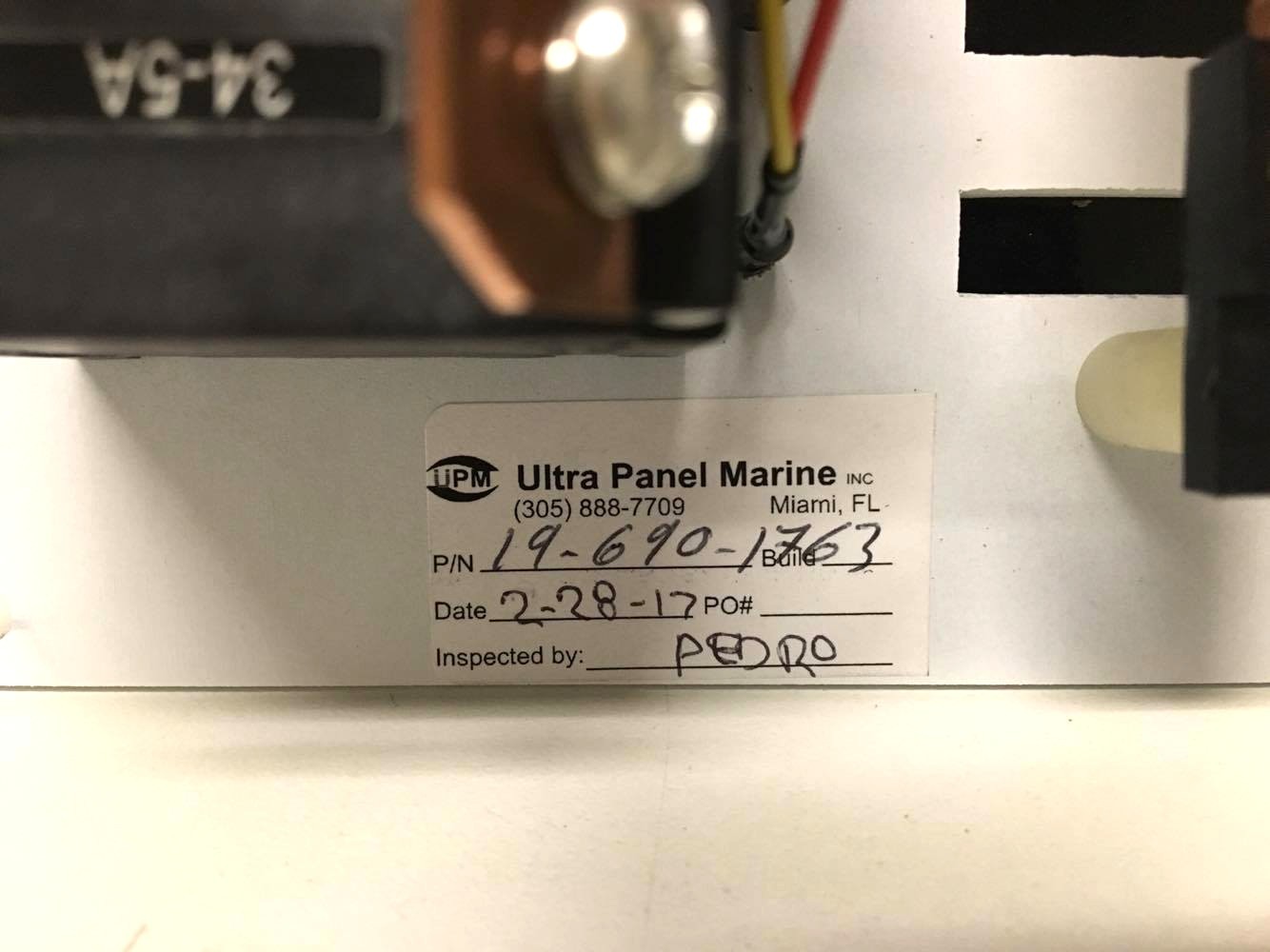 Ultra Panel Marine 12V 8-Switch DC Breaker Panel White 19-690-1763 | eBay