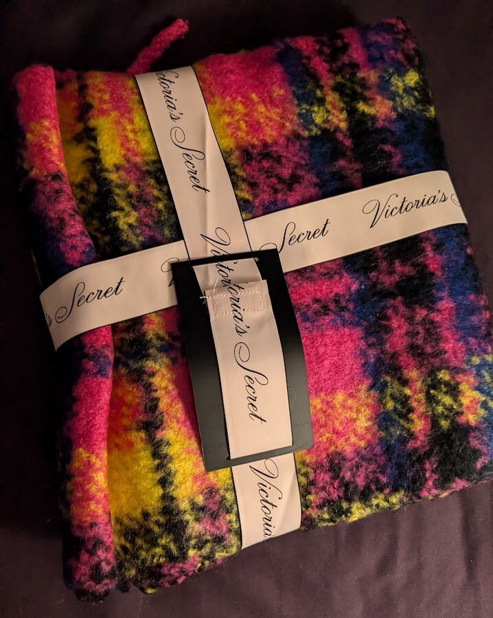 Victorias Secret Winter Angel Collection Fuchsia & Yellow Plaid Scarf ...