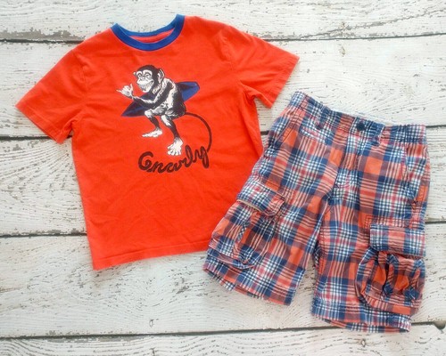 GAP KIDS Boys Orange Monkey Surfing Gnarly Tee & Plaid Cargo Shorts 7 8 ...