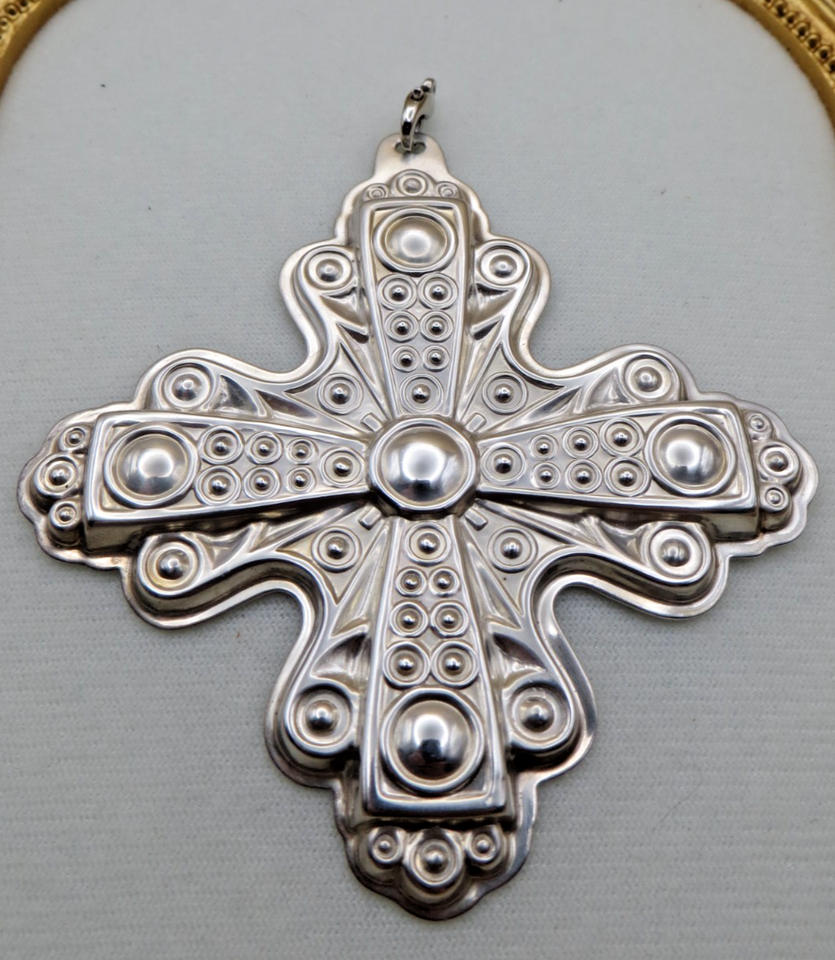 Vintage 1972 Reed & Barton Sterling Silver Christmas Cross Pendant ...