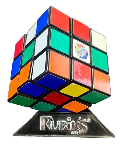 Rubik's Cube The Original 3x3 Rubiks Cube Toy Puzzle Spin Master Games ...