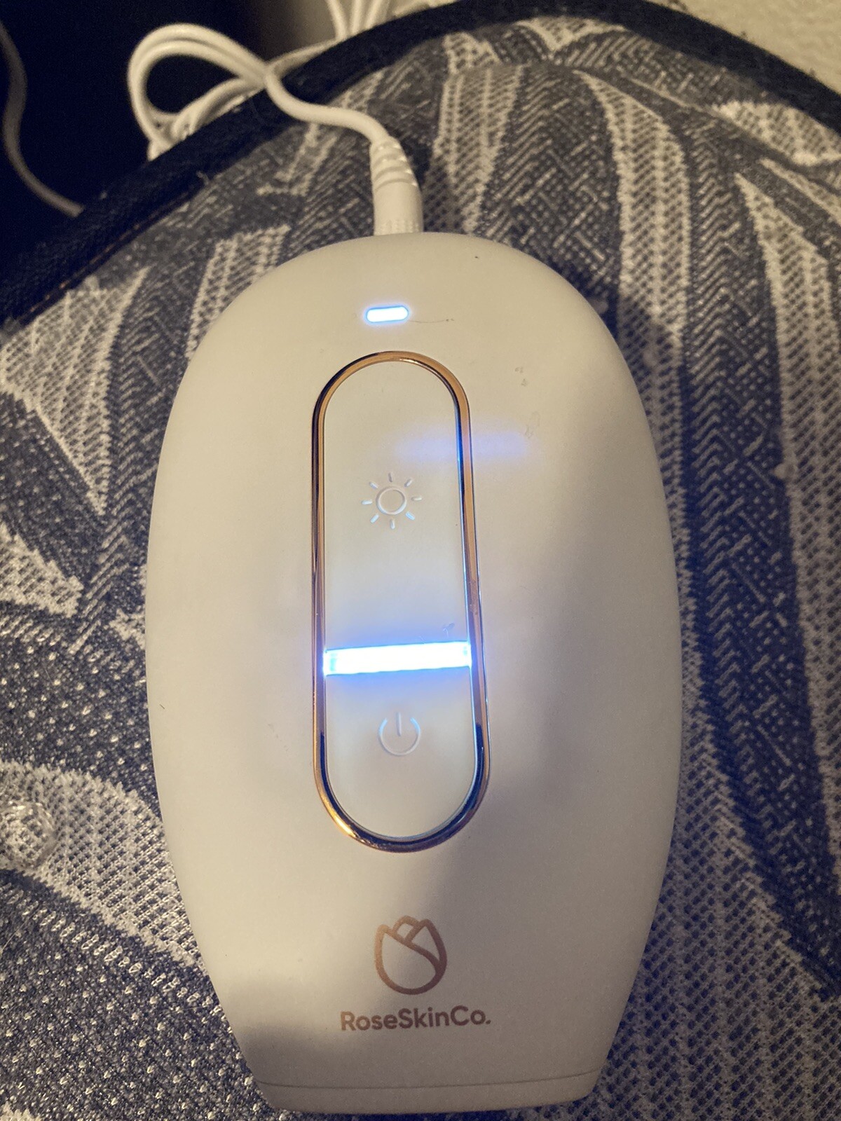 Rose Skin Co. Lumi IPL Hair Removal Handset | Grelly USA