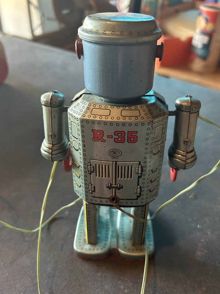 Masudaya Tin Robot R-35 Original 1950s Tin Toy Size 19cm No Box Rare ...