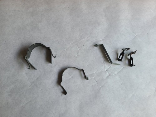 MOTOR MOUNT and FRONT FASCIA CLIPS 2004 WHIRLPOOL DRYER Model ...