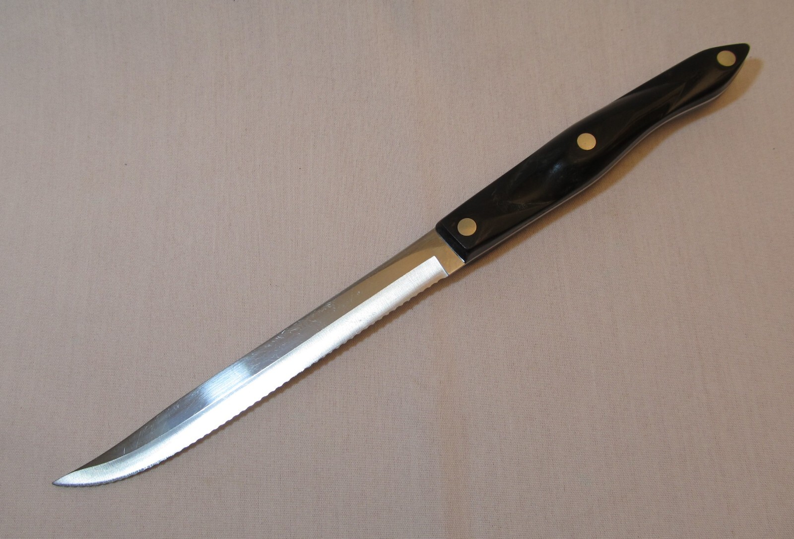 CUTCO 1729 SERRATED PETITE CARVER BROWN HANDLE DOUBLE-D EDGE KNIFE | eBay