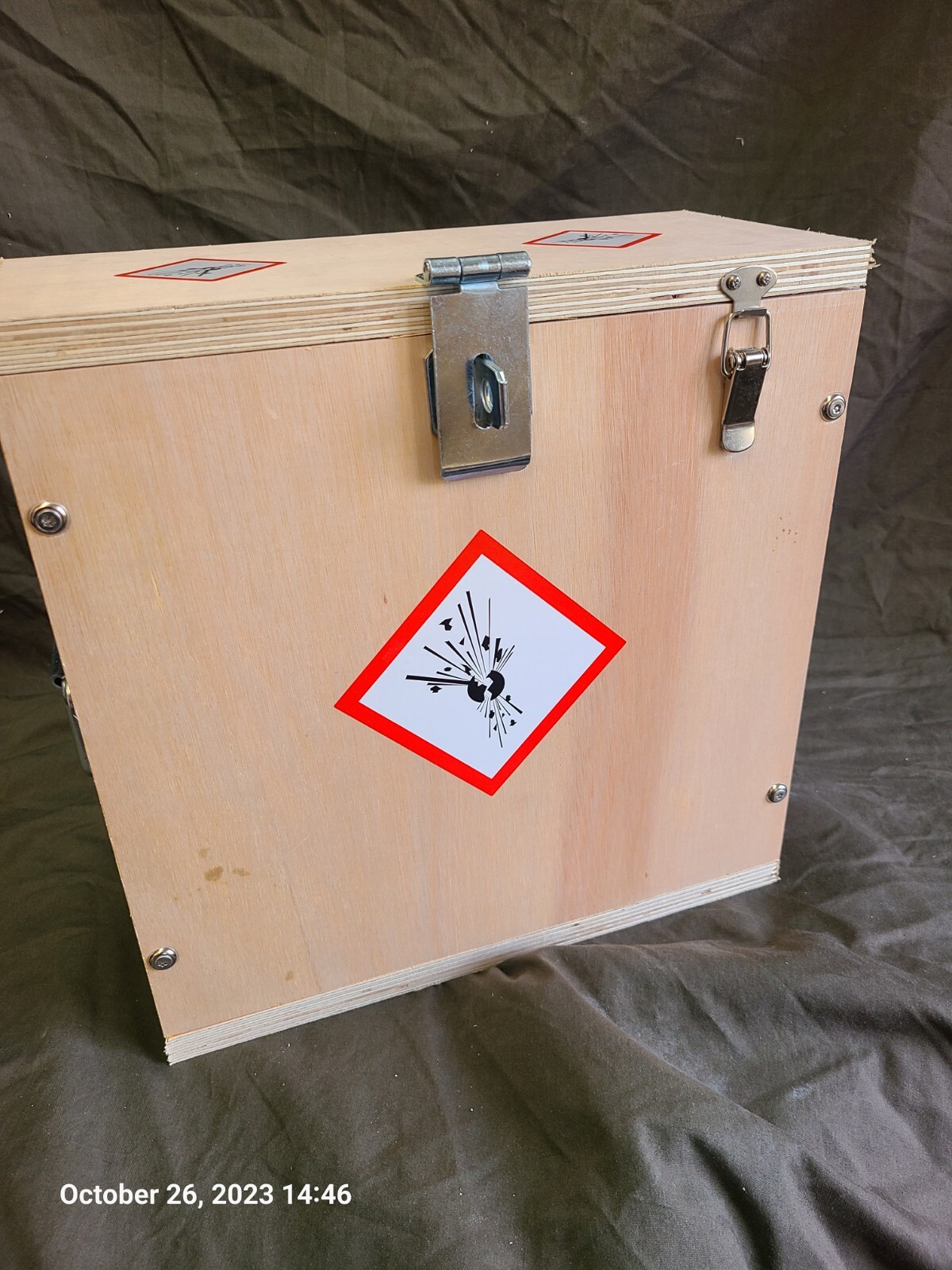 Blackpowder & Nitro Gunpowder 3 x 1kg Bottle Powder Narrow Style ...