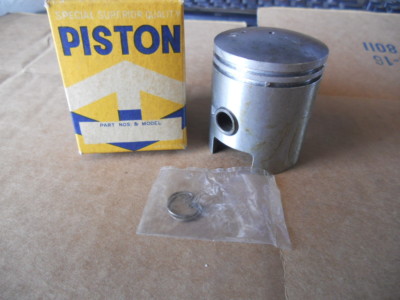 NOS Suzuki M31 .25 Piston 1st Oversize Made in Japan | eBay