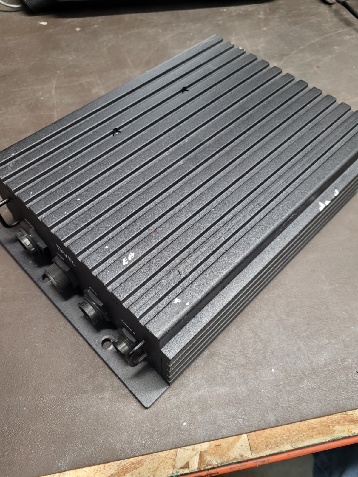 Motorola Futurecom Mobexcom DVRS UHF 7V083X03-05 | eBay