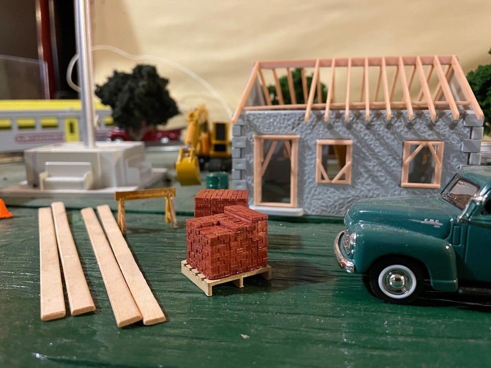 O/S Scale Pallets with Brick Stacks | eBay