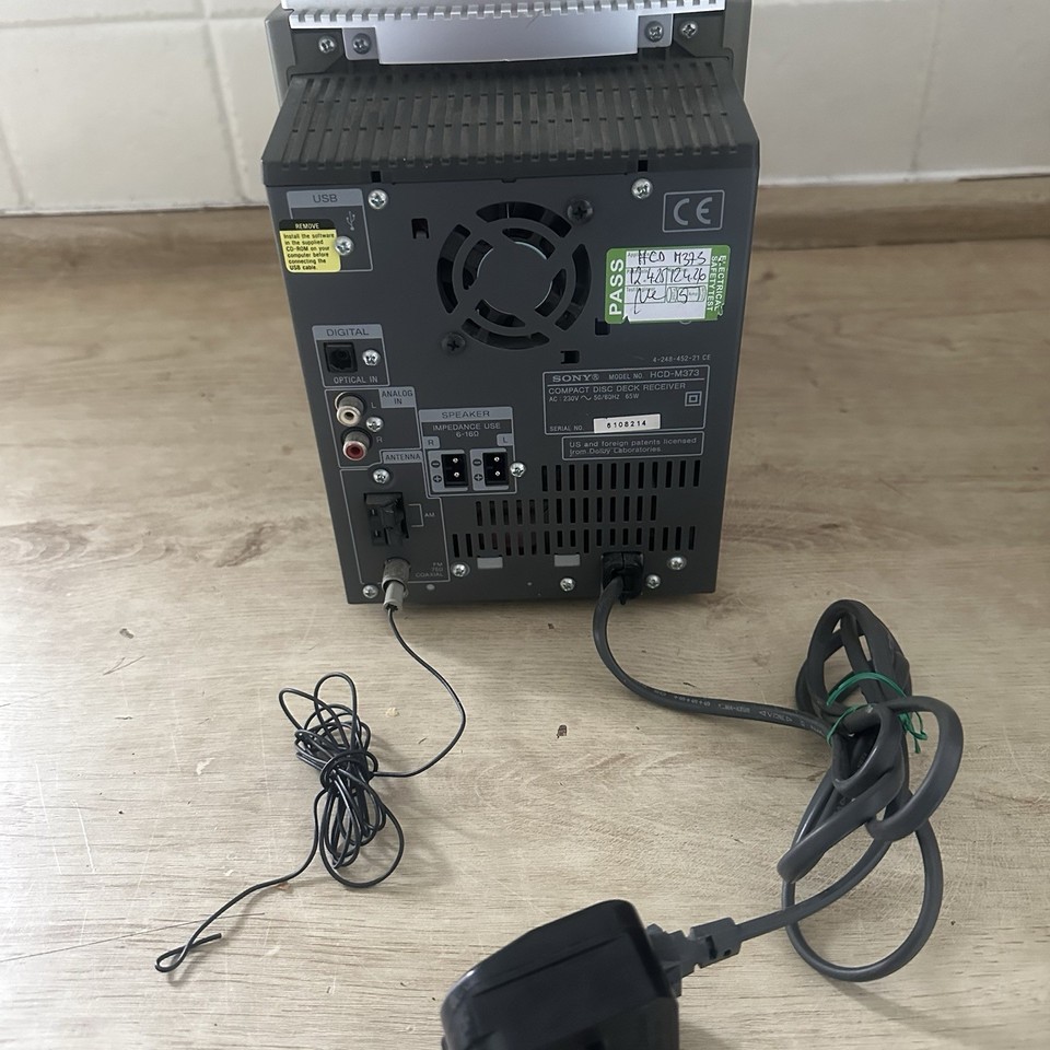 Sony CMT-M373NT Micro Hi-Fi System - MiniDisc / CD / Cassette Remote ...