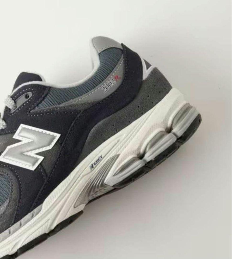 New Balance M2002R Sf Sneakers Size US9 | eBay