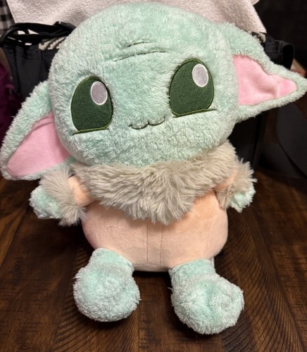 Star Wars Hug ‘N Nuzzle Grogu Figure Plush 10-inch Soft Collectible EUC ...
