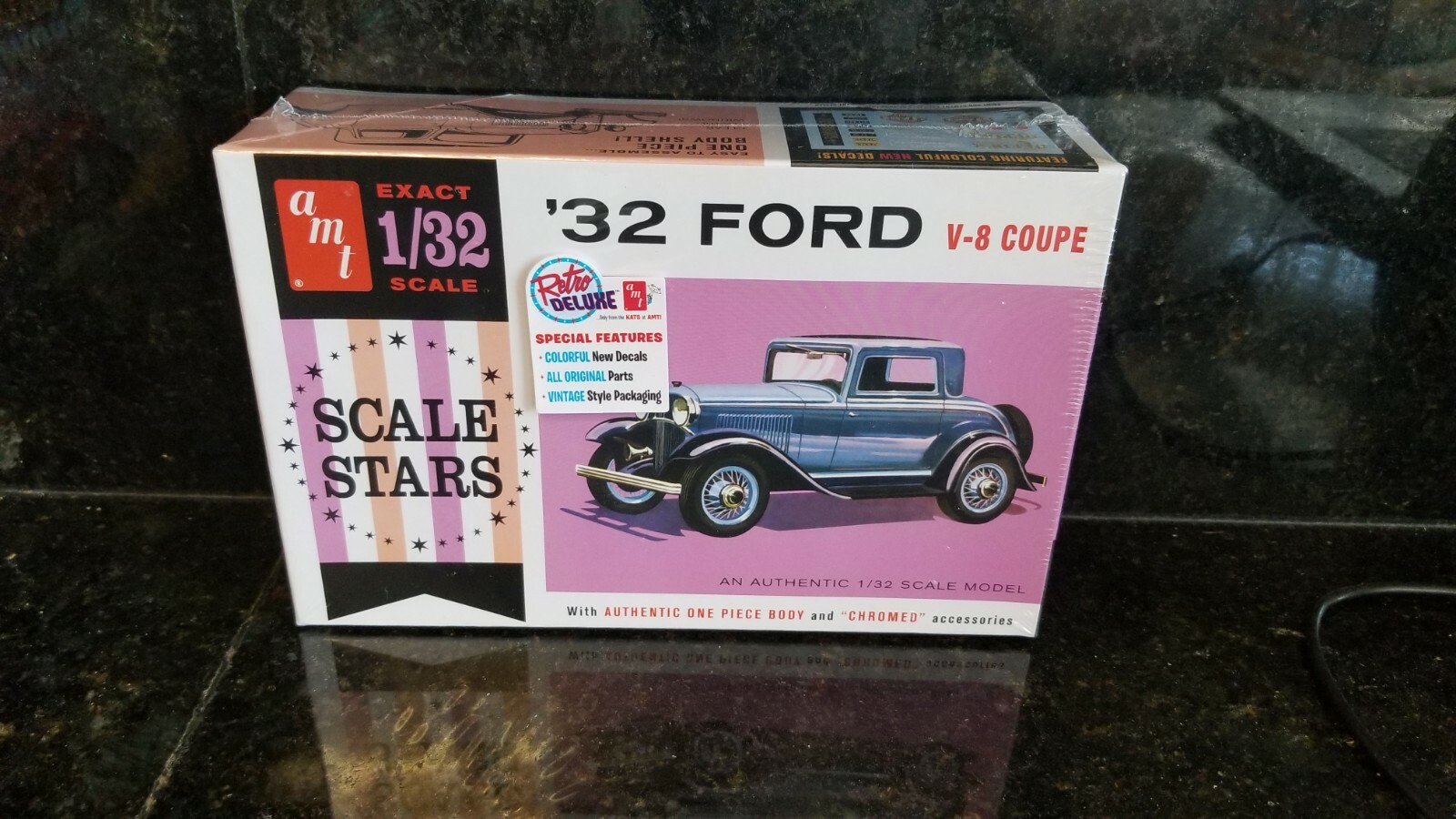 AMT 1932 FORD COUPE CAR 1/32 SCALE MODEL KIT | eBay