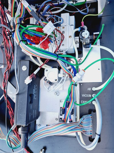 AMAT Brooks Automation 002-7200-29 Wafer Load Port 002-6878-06 002-1380 ...