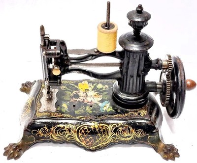 Sewing Machines - Chain Stitch Sewing Machine
