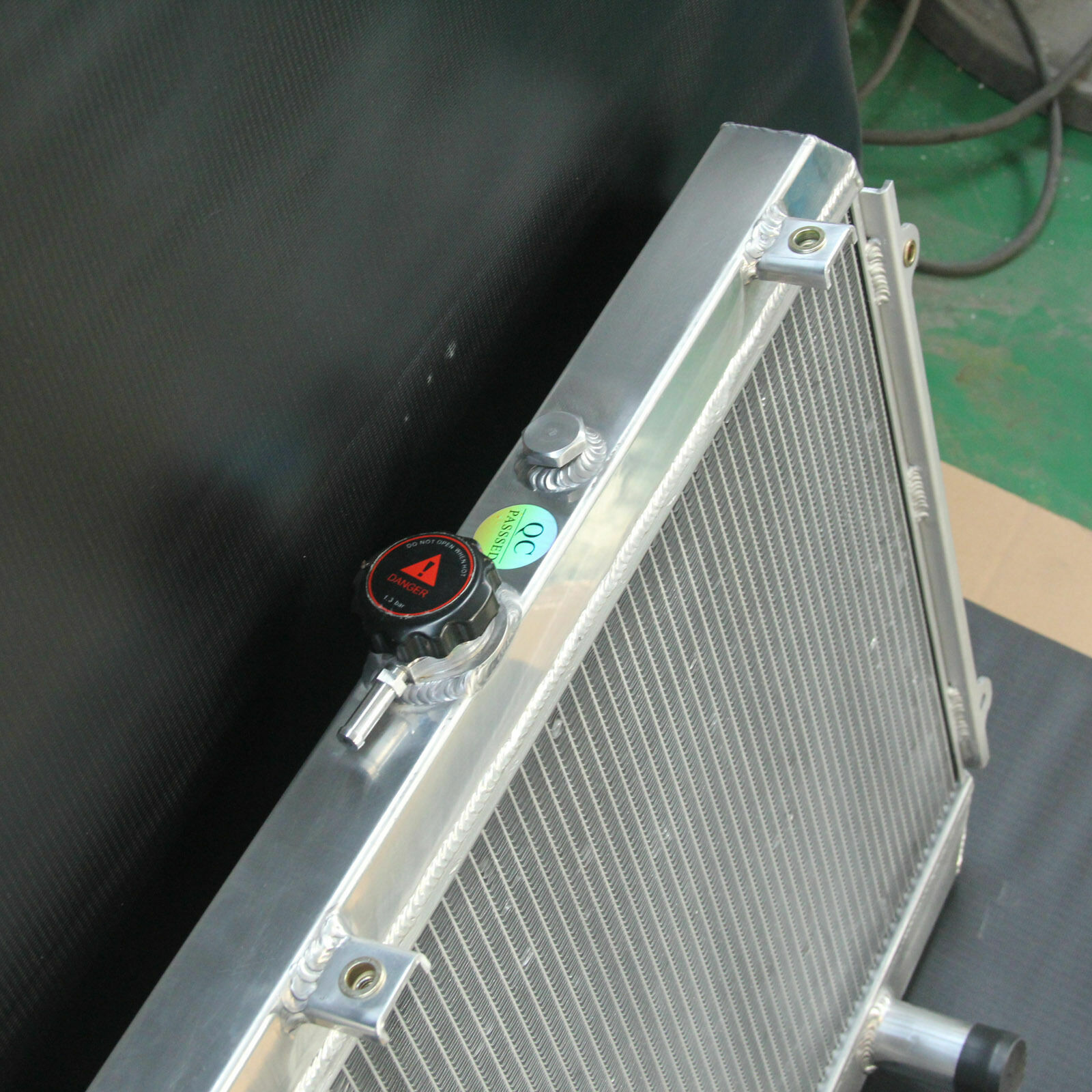 Aluminum Radiator For MAZDA B-SERIES B2200 B2600 FORD COURIER UF Diesel ...