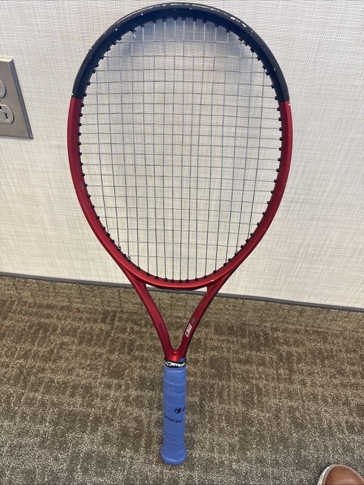 Used Clash 100 PRO v2 16x20 Tennis Racquet size 4 3/8 Strung And ...