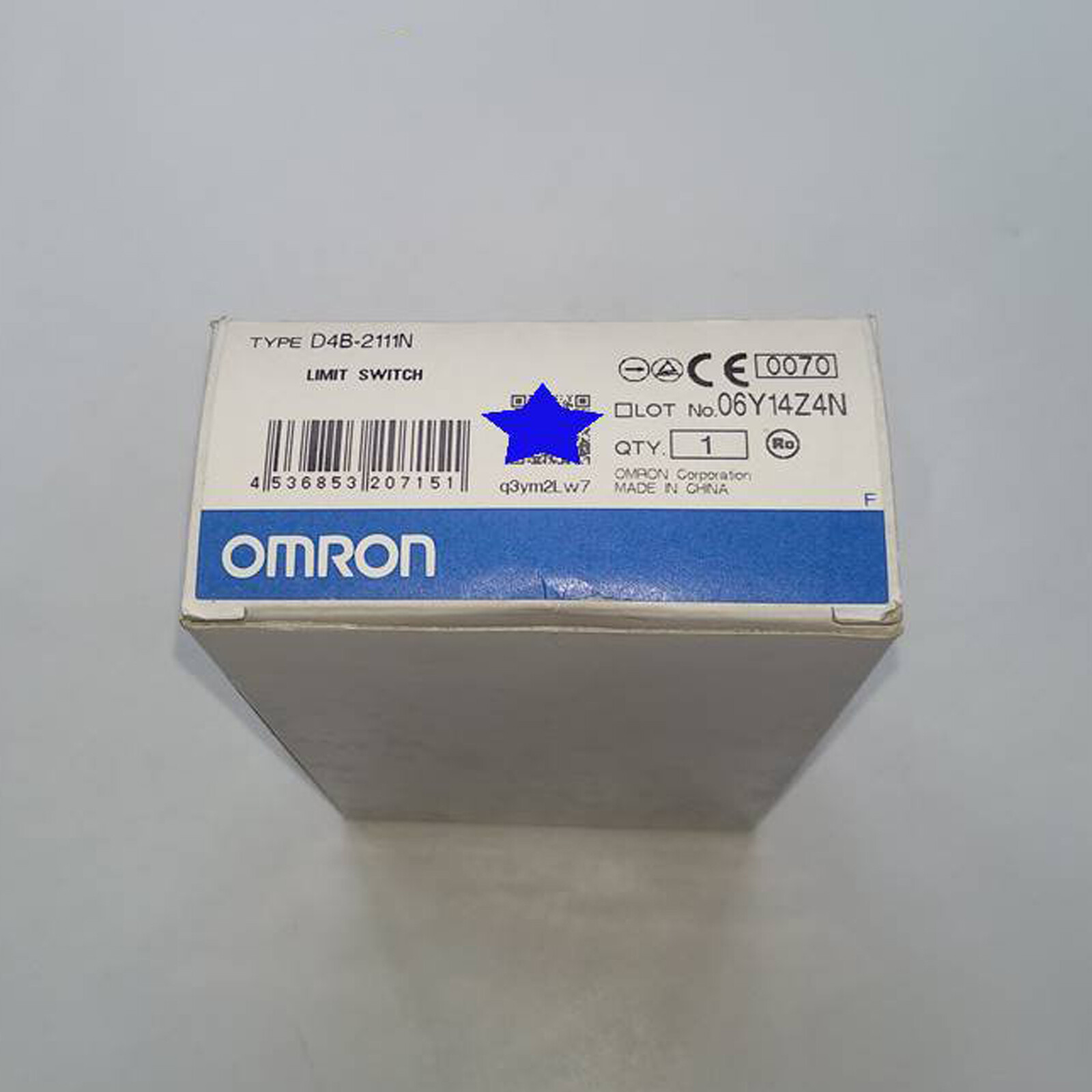 1PC new omron IN BOX D4B-2111N D4B2111N Limit Switch FAST SHIP | eBay
