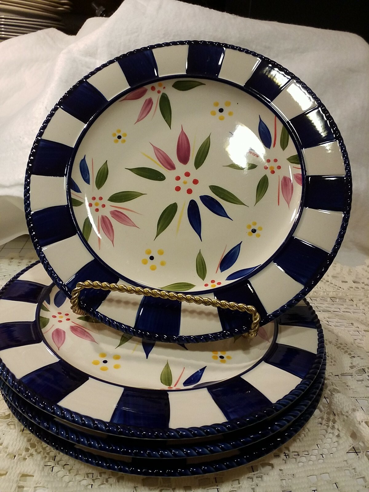 Set of 4 Temptations Tara Old World Confetti Floral Ovenware 10.5 ...