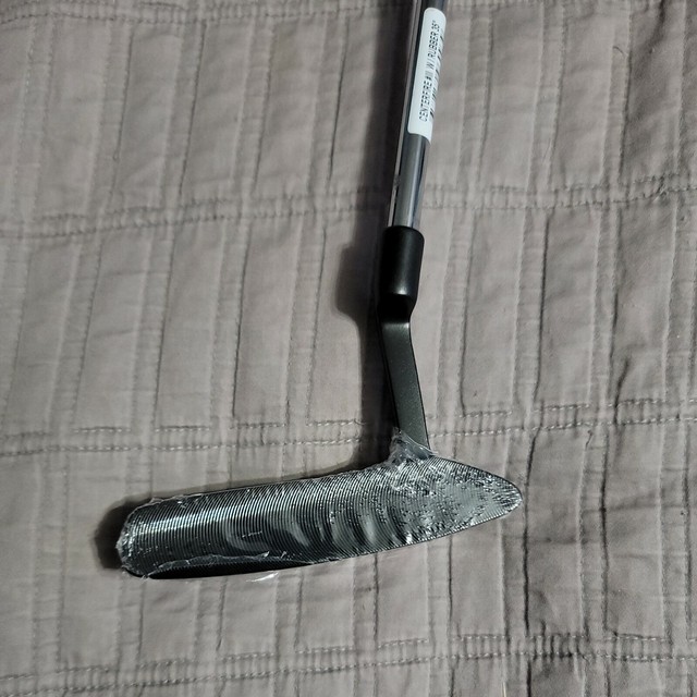 Pinseeker Centerfire III Putter With Rubber Grip 35" Right Hand Golf ...