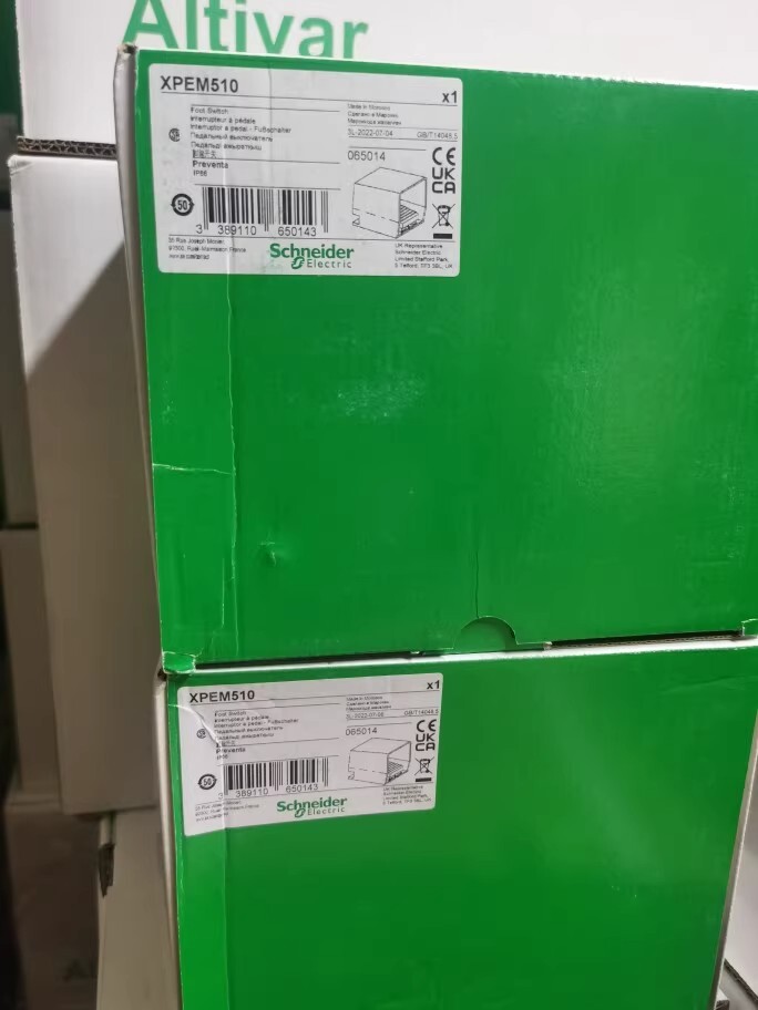 New Schneider XPEM510 XPE-M510 (1PCS) | eBay