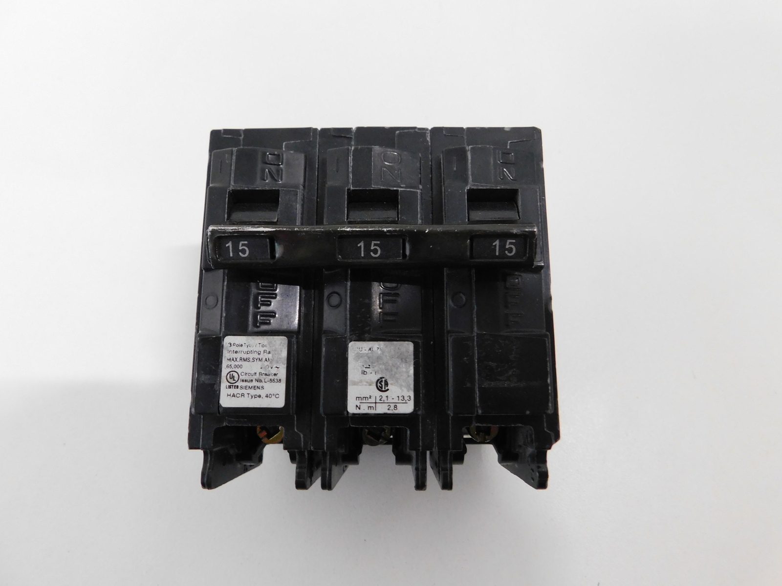 Siemens+B315HH+15-Amp+Three+Pole+240-Volt+65KAIC+Bolt+in+Breaker for ...