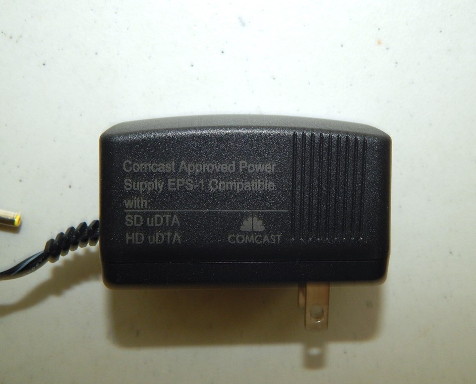 Comcast Wall Power Adapter CYUS15-050150 Power Supply 5V 1500mA EPS-1 ...
