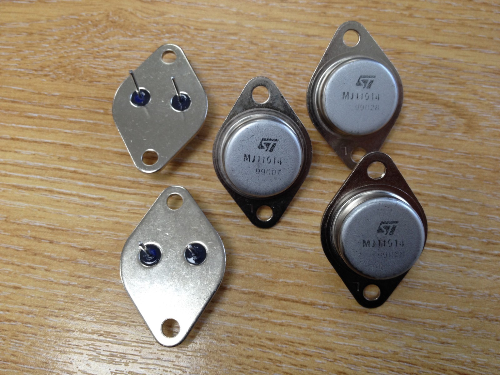 LOT OF 5pcs MJ11014 TRANSISTOR - CASE: TO3 TRANSISTOR - MAKE: ST | eBay UK
