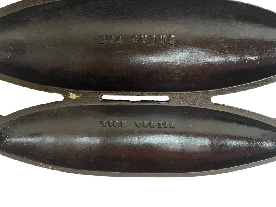 Griswold Antique Cast Iron Vienna Roll Bread Pan NO 2 Circa 1890 to ...