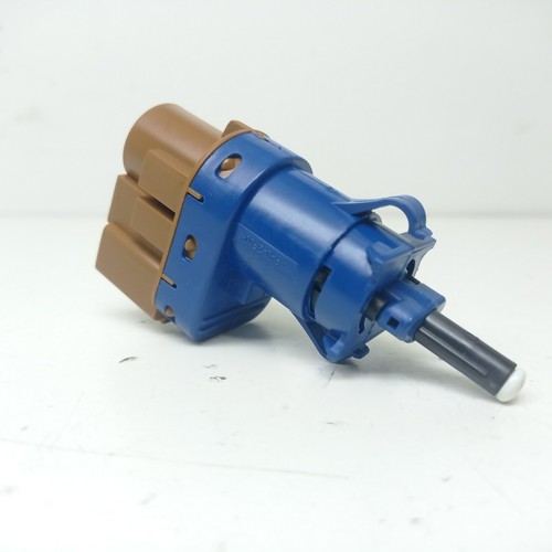 INTERRUTTORE LUCE FRENO FIAT PUNTO - PANDA CALORSTAT BS4651 PER ...