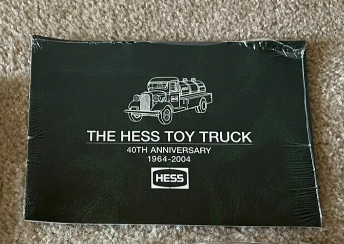 HESS TRUCK AWARD PIN-SET OF GLASSES+EMPLOYEE PATCH+book (HESS LOT ...
