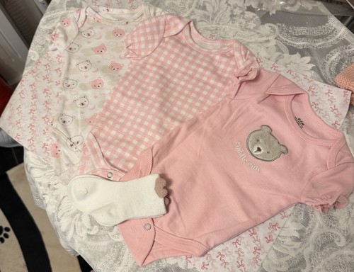 New Born Baby Girl Pink Outfit Set of 3 Gift Box 0-3 | eBay UK