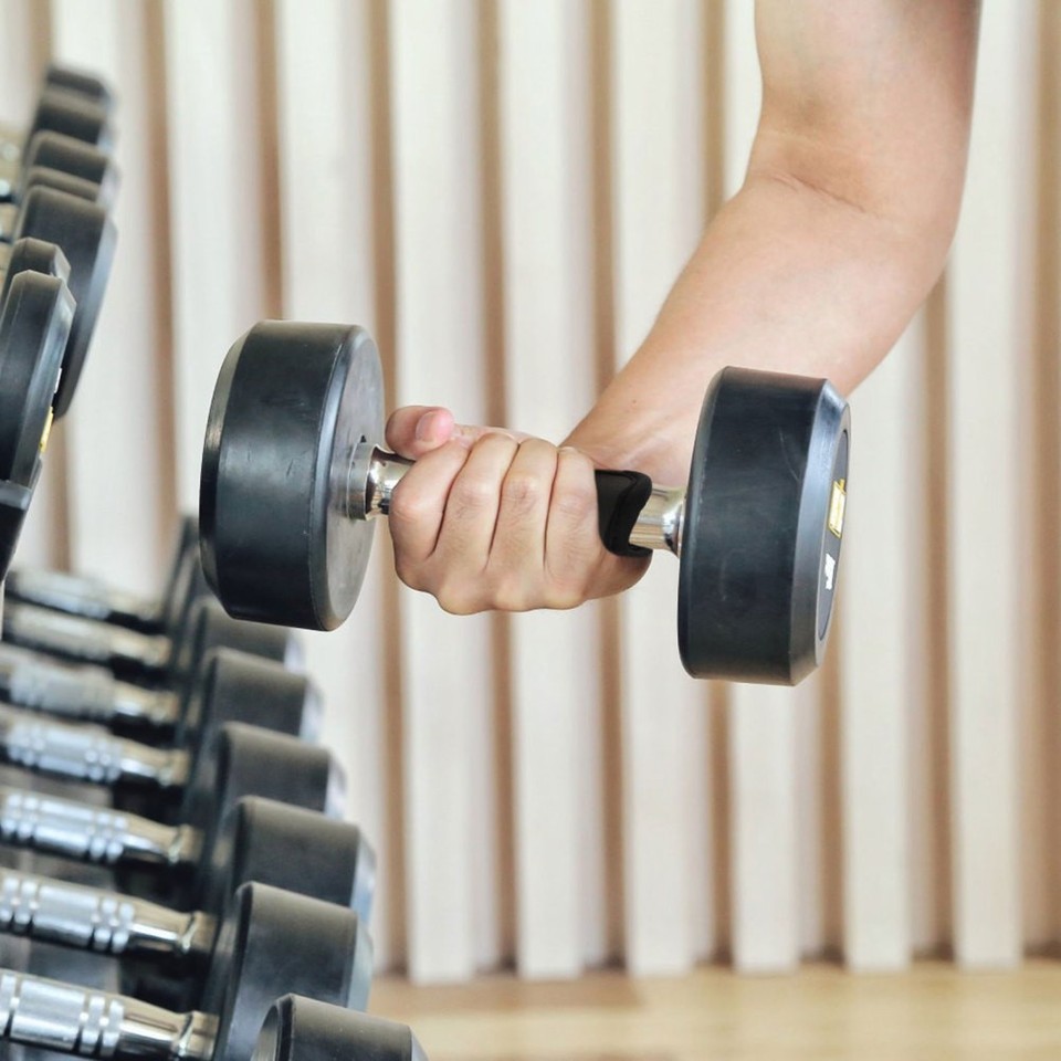 1 paio di sollevamento pesi allenamento fitness hand pad -guard gym | eBay