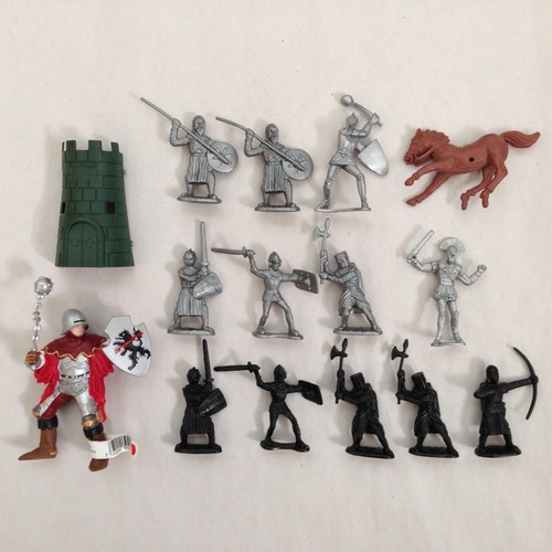 Plastic Medieval Knights Figures Mixed Lot Miniatures Papo Sword Shield ...