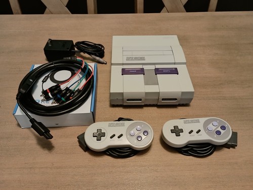 Nintendo Super Nintendo SNES Console - 2 Controllers HD Retrovision ...