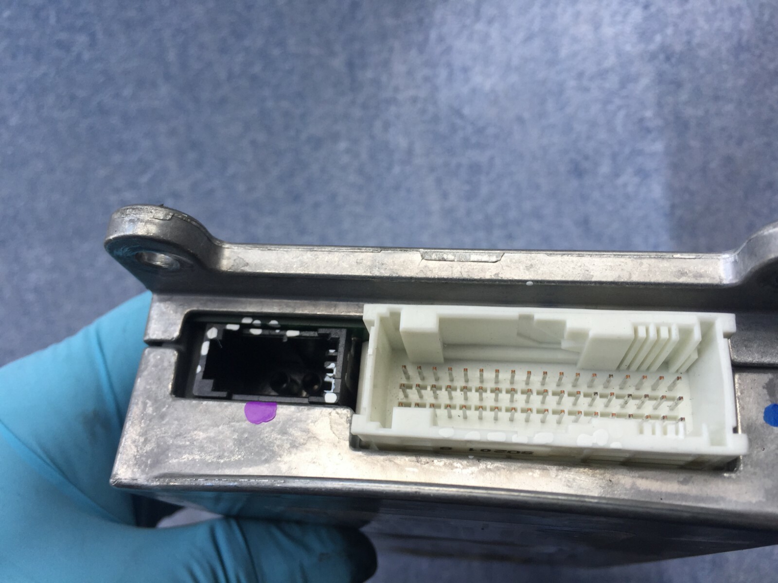 2004-2010 BMW 525I TELEMATIC BLUETOOTH MODULE MOTOROLA CONTROL AMP ...