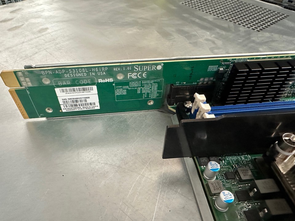 2U 4 Node 24 Bay SFF Server 8x Skylake 128core 1TB DDR4 w HW RAID 2G ...