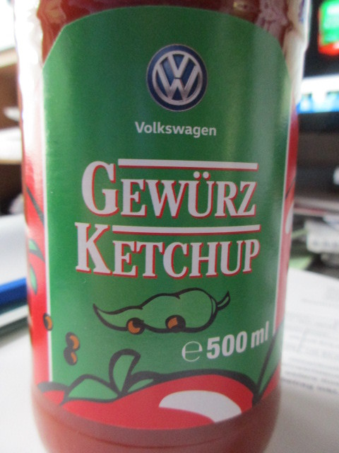Develey VW VOLKSWAGEN Spiced Ketchup With Curry 500ml in GlassBottle ...
